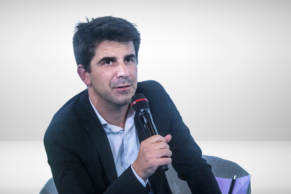 M. Hanotin : "Je propose la création de contrats de plan Métropole ...