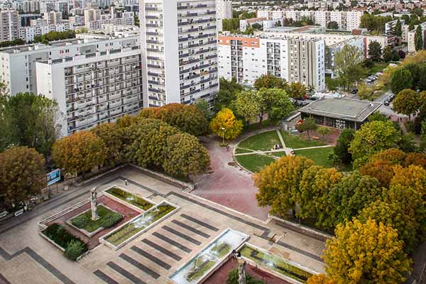 Les marchés du Grand Paris - La rénovation du Mont Mesly à Créteil s ...