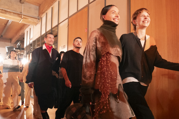Les élèves de l’Institut français de la mode ouvrent la Paris fashion week